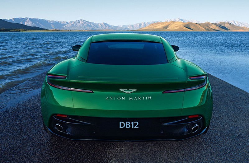 乗ればアナタがジェームズ・ボンド!? な「アストンマーティン」の『DB12』新登場！ | 自動車 | LEON レオン オフィシャルWebサイト